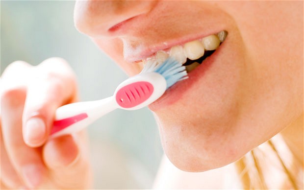 5 Simple Tips For Best Oral Hygiene - RRDCH